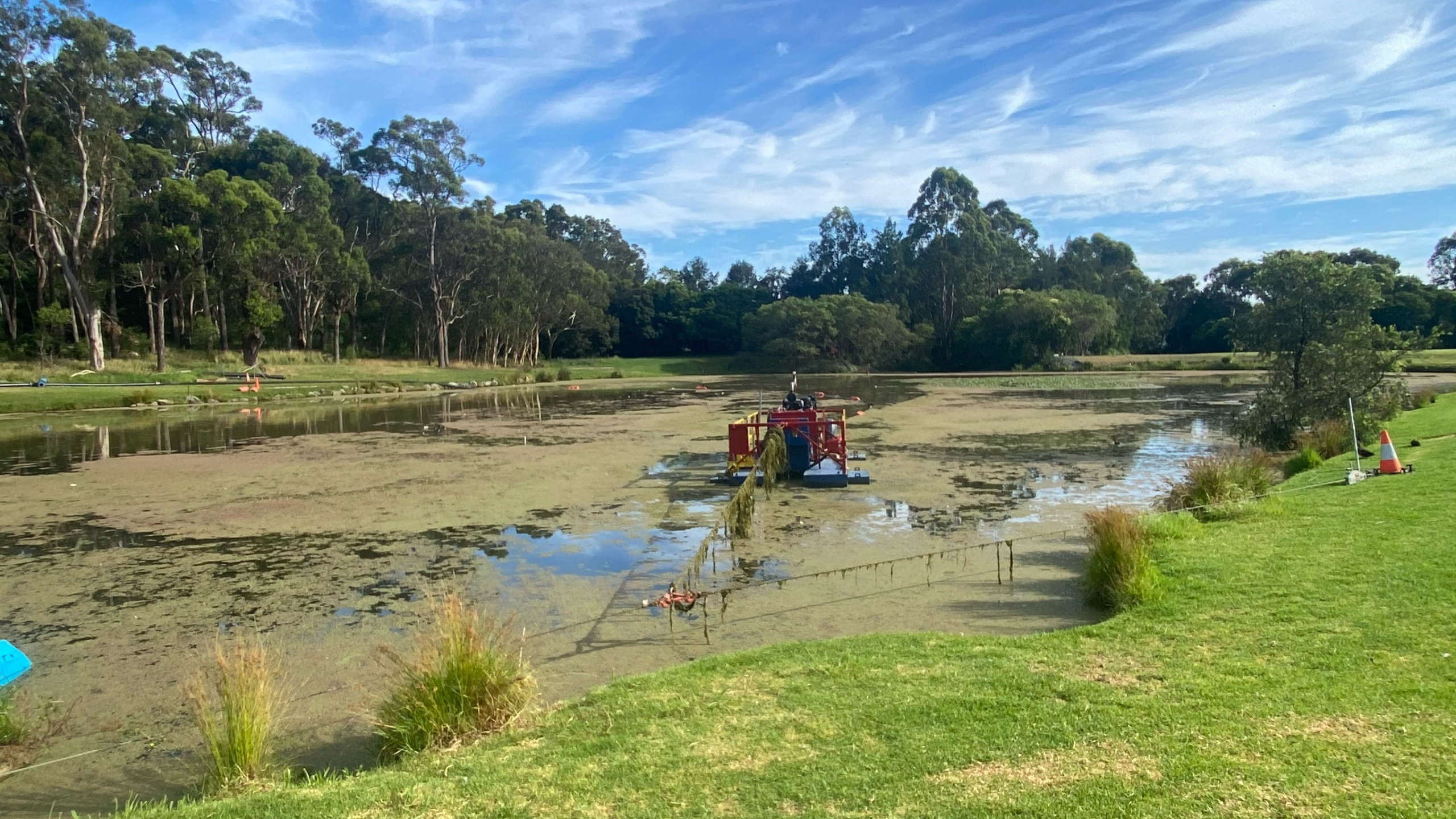 Dredging Systems | Weed, sediment dredging & dewatering